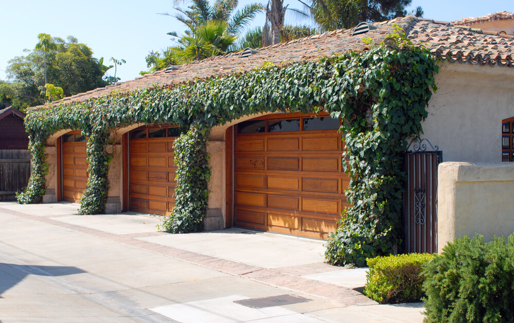 60 Residential Garage Door Designs (Pictures)