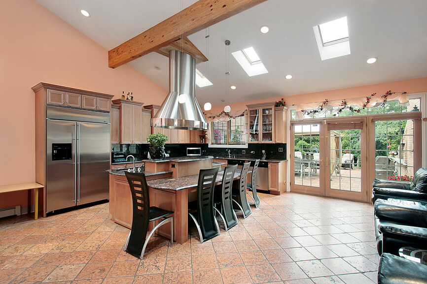 52 Beautiful Kitchens with Skylights (PICTURES)