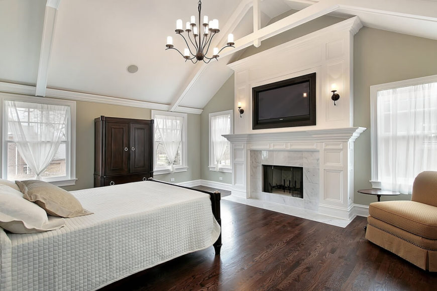 16 Luxurious Bedrooms Complete With Flatscreen Televisions Pictures 