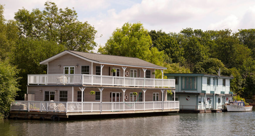 32 Incredible and Unique Houseboat Designs (PHOTOS)
